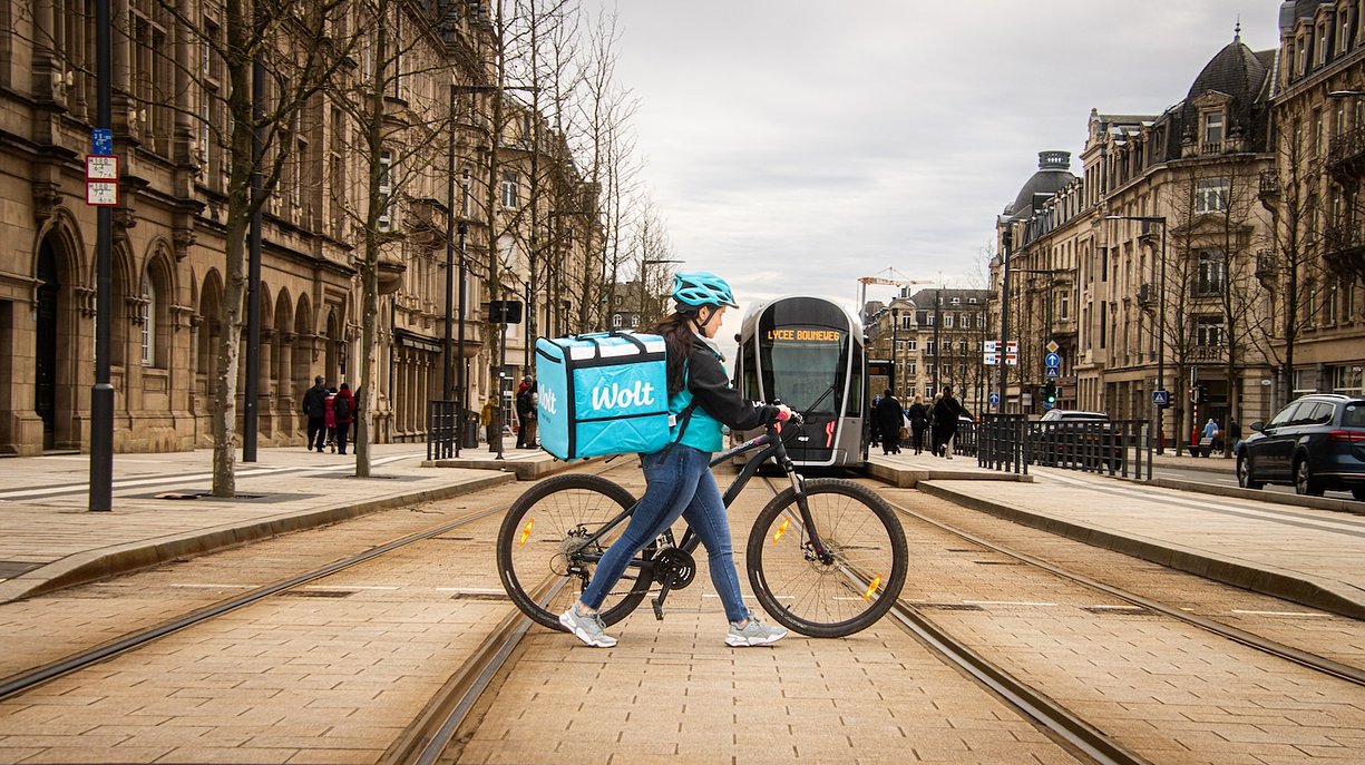 RTL Today - New player in town: Wolt brings 30-minute food delivery and live tracking to Luxembourg